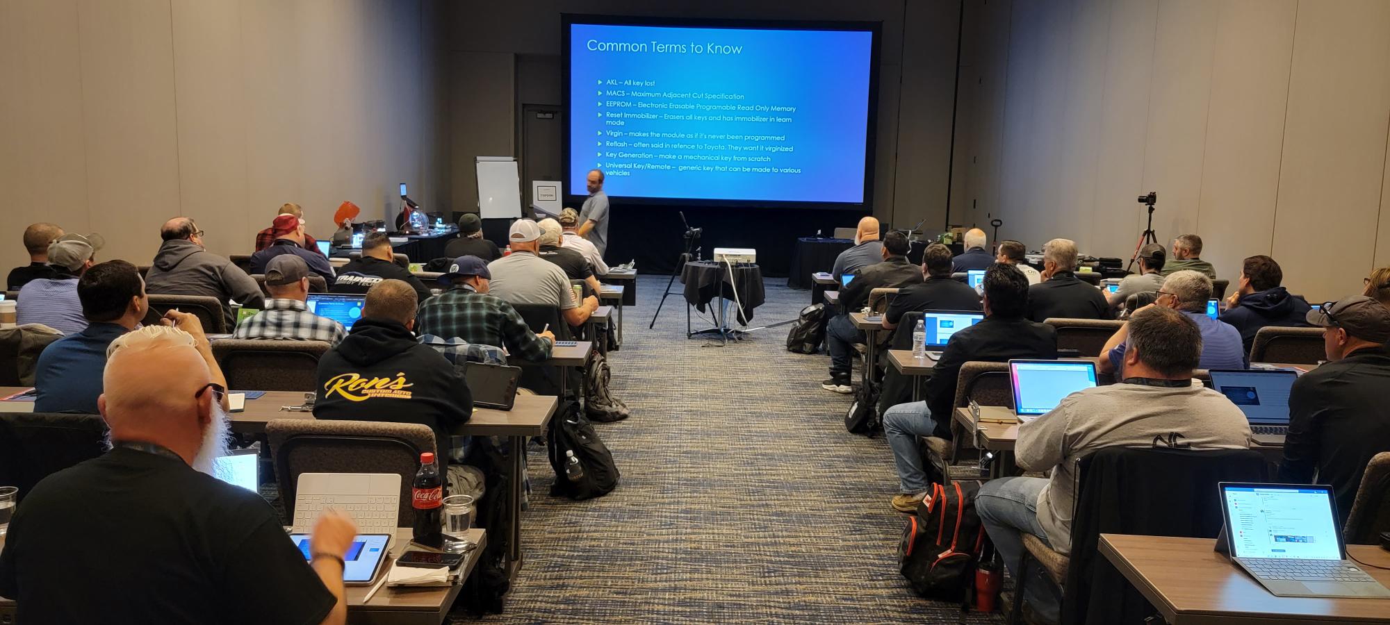 TOPDON® Hosts Key Programming Class - TOPDON USA